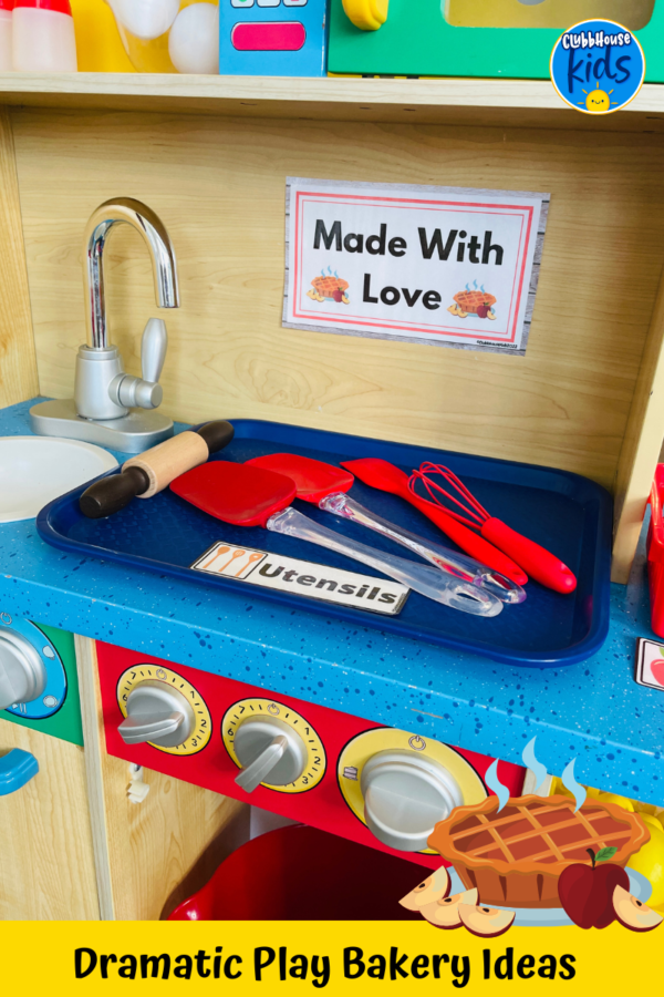 An Awesome Classroom Apple Pie Baking Dramatic Play Center To Celebrate ...